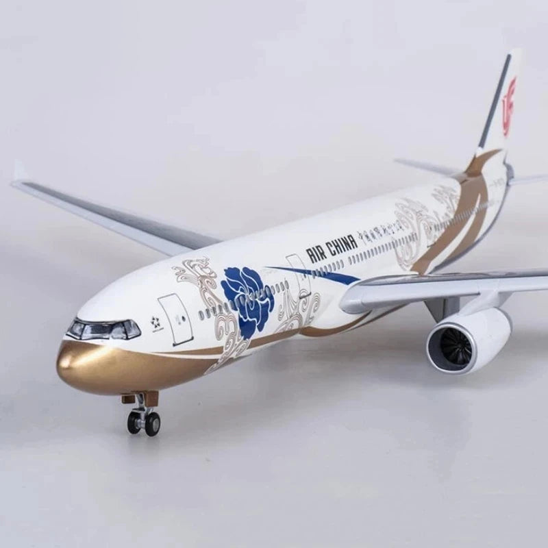 47CM 1:135 scale A330 model airline cheap toy game toy boy toy airplan – MY